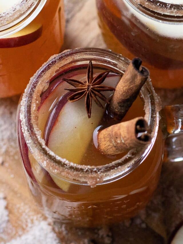 How to make Warm & Cozy Mulled Spiked Cider * Simmer And Sage
