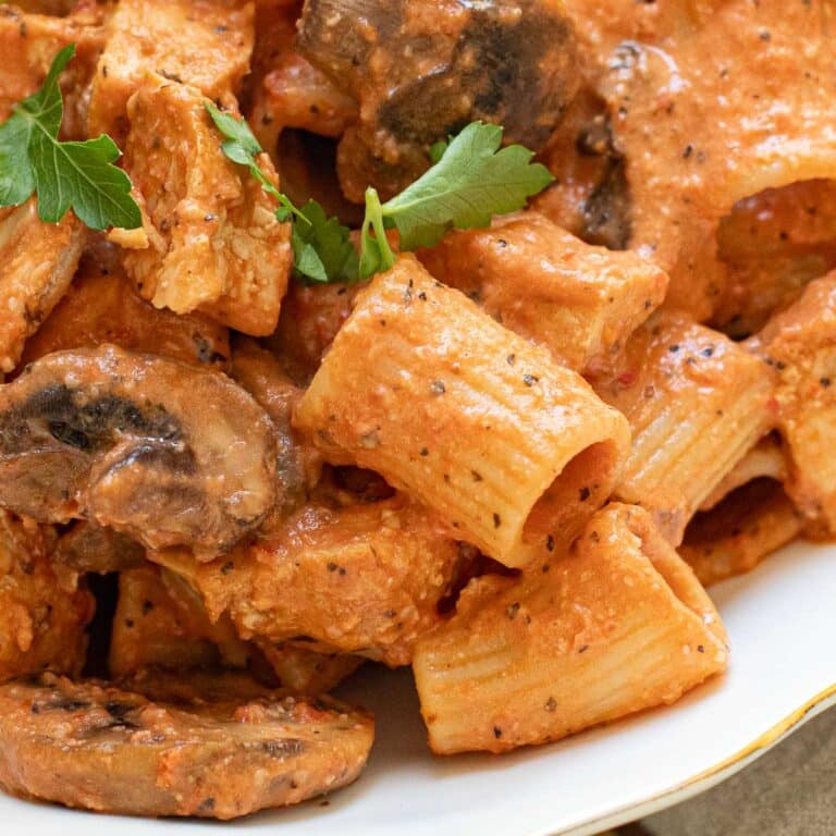 Pasta Bravo Recipe (Creamy Roasted Red Pepper Sauce)